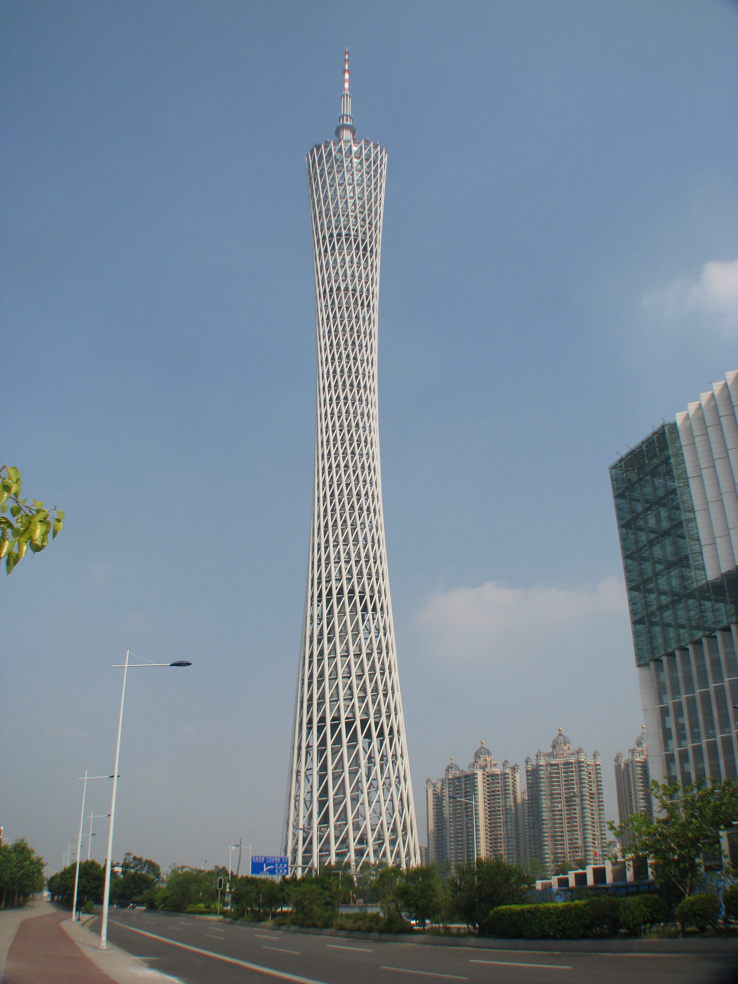 Canton Tower - INSPIRING MAX